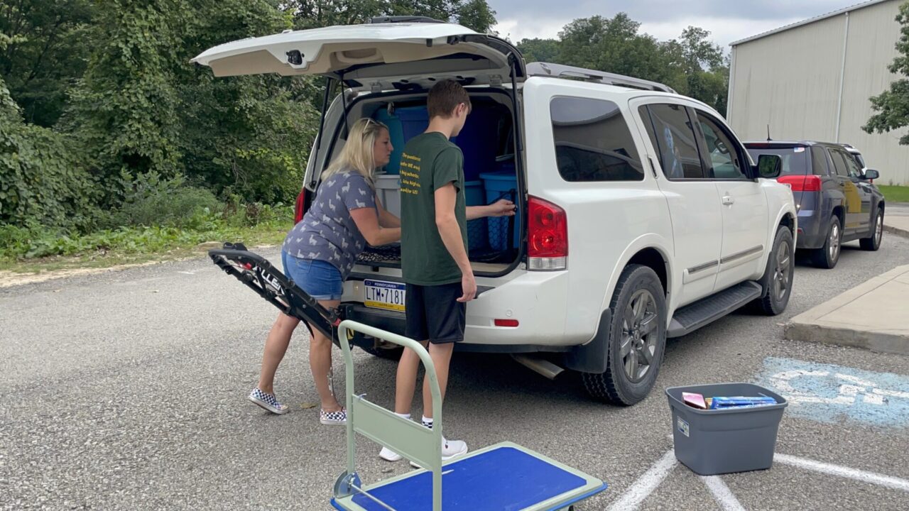 Drop Off | Pittsburgh Sunflower Sprouts